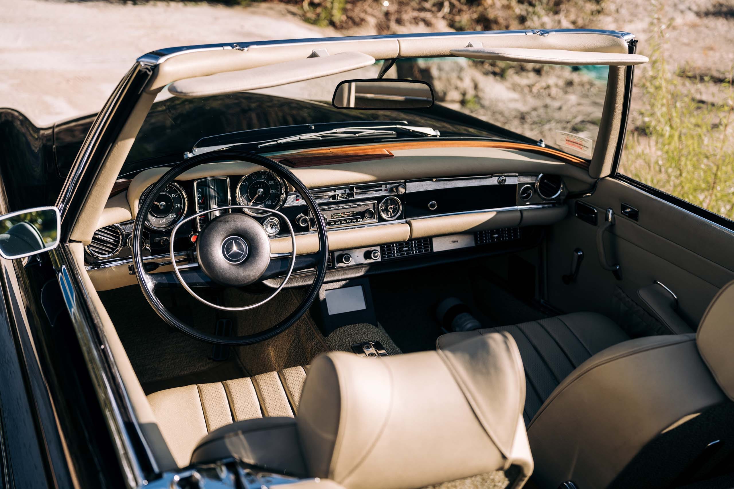 Electric Classic Car Instruments - Peterson Instrument Company